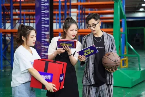 无赠品无预售，不玩套路，跨境电商保税仓直播成618香饽饽！-爱客盛AIECOMS